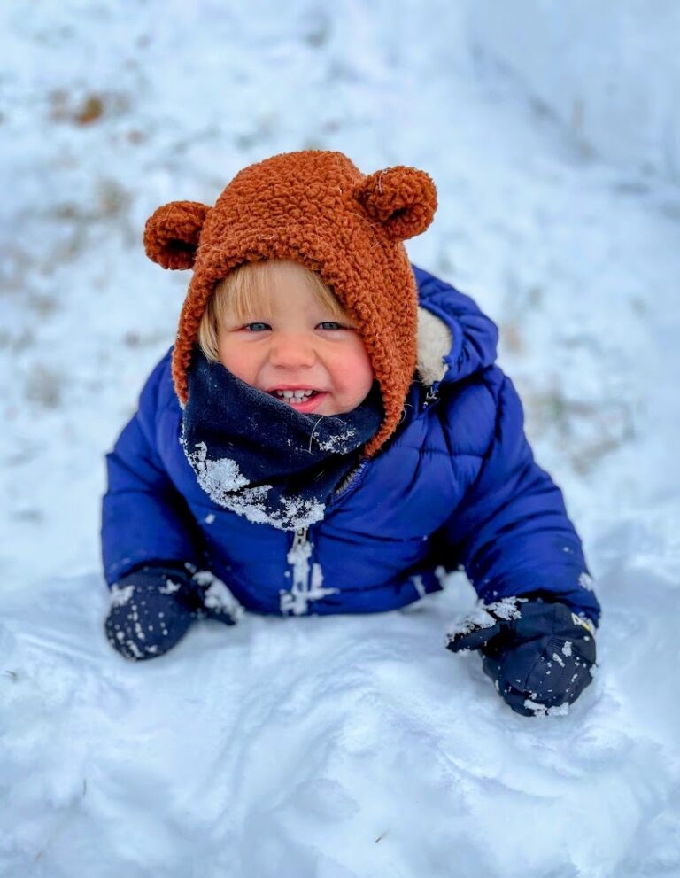 How to Dress Kids for Winter for Hours of Outdoor Fun - Everyday ...