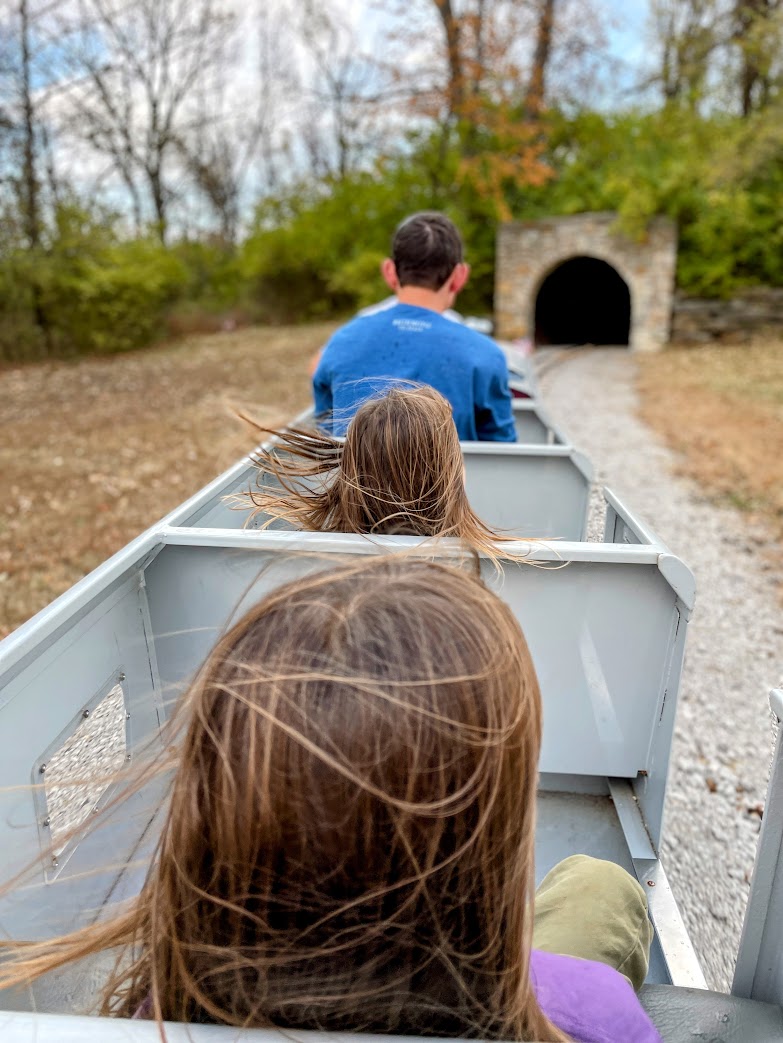 2025 Christmas in Kansas City Bucket List: 26 Fun Holiday Activities ...